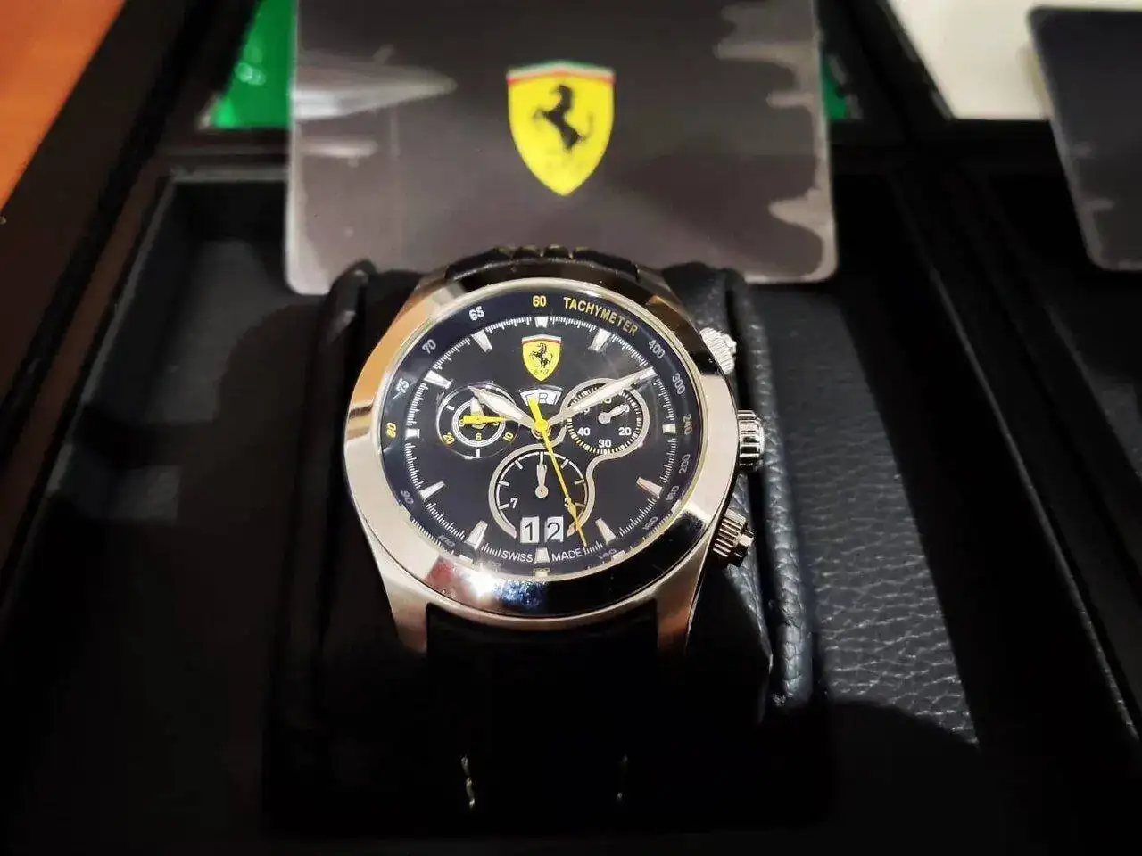 Ferrari paddock ronda 5050.C caja triple edición limitada 2010 ...