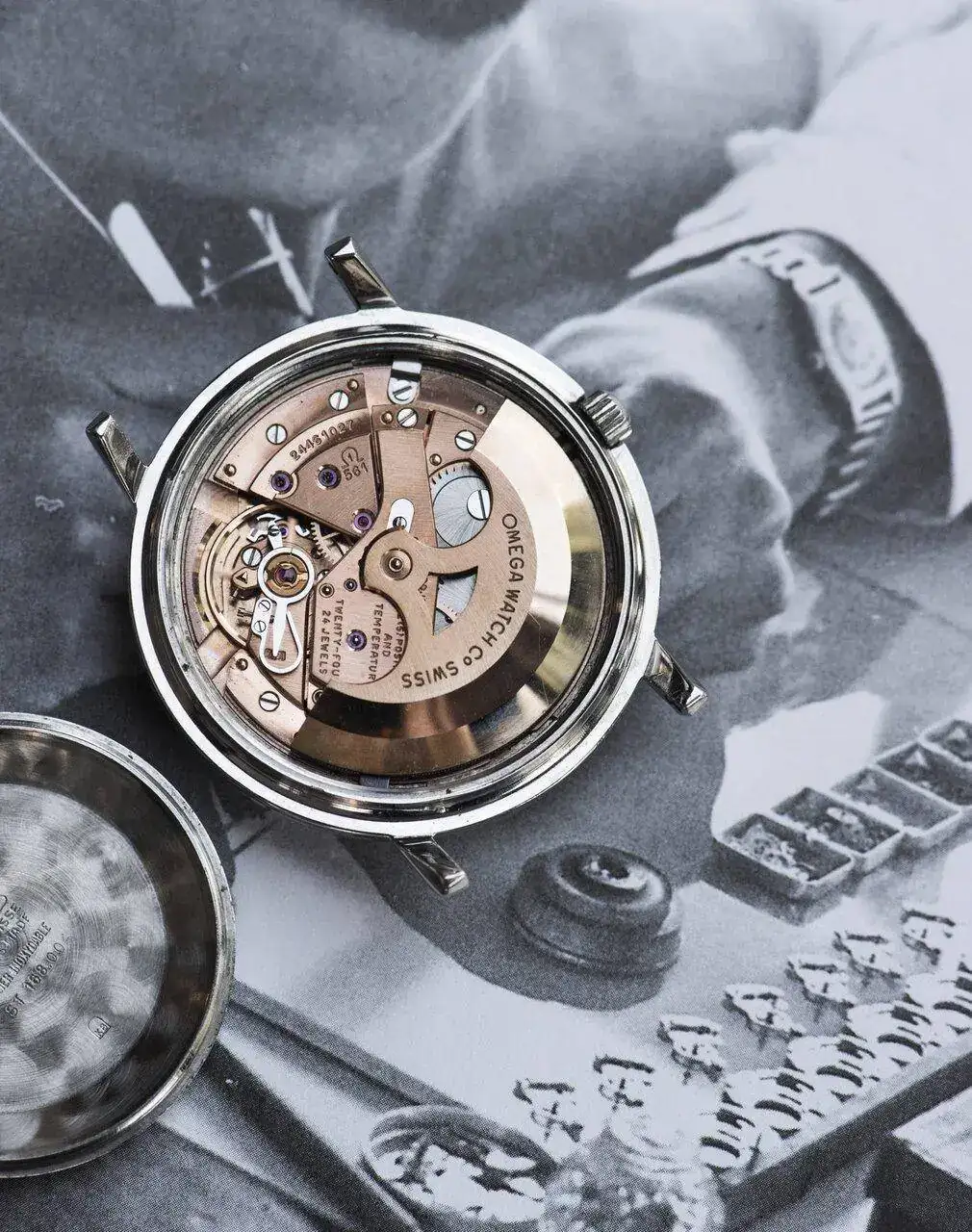 Omega 561 en taller y retorno, en casa. Fotos. | Relojes Especiales, EL ...