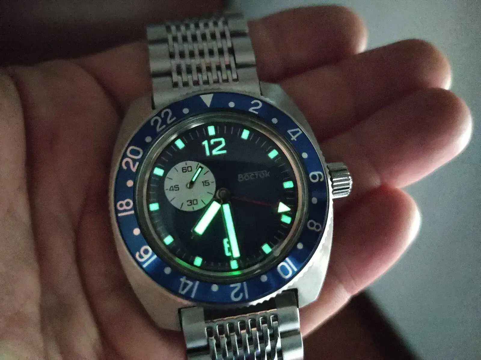 Vostok Amphibia 170 GMT Mod "Pitufinsky" | Relojes Especiales, EL foro ...