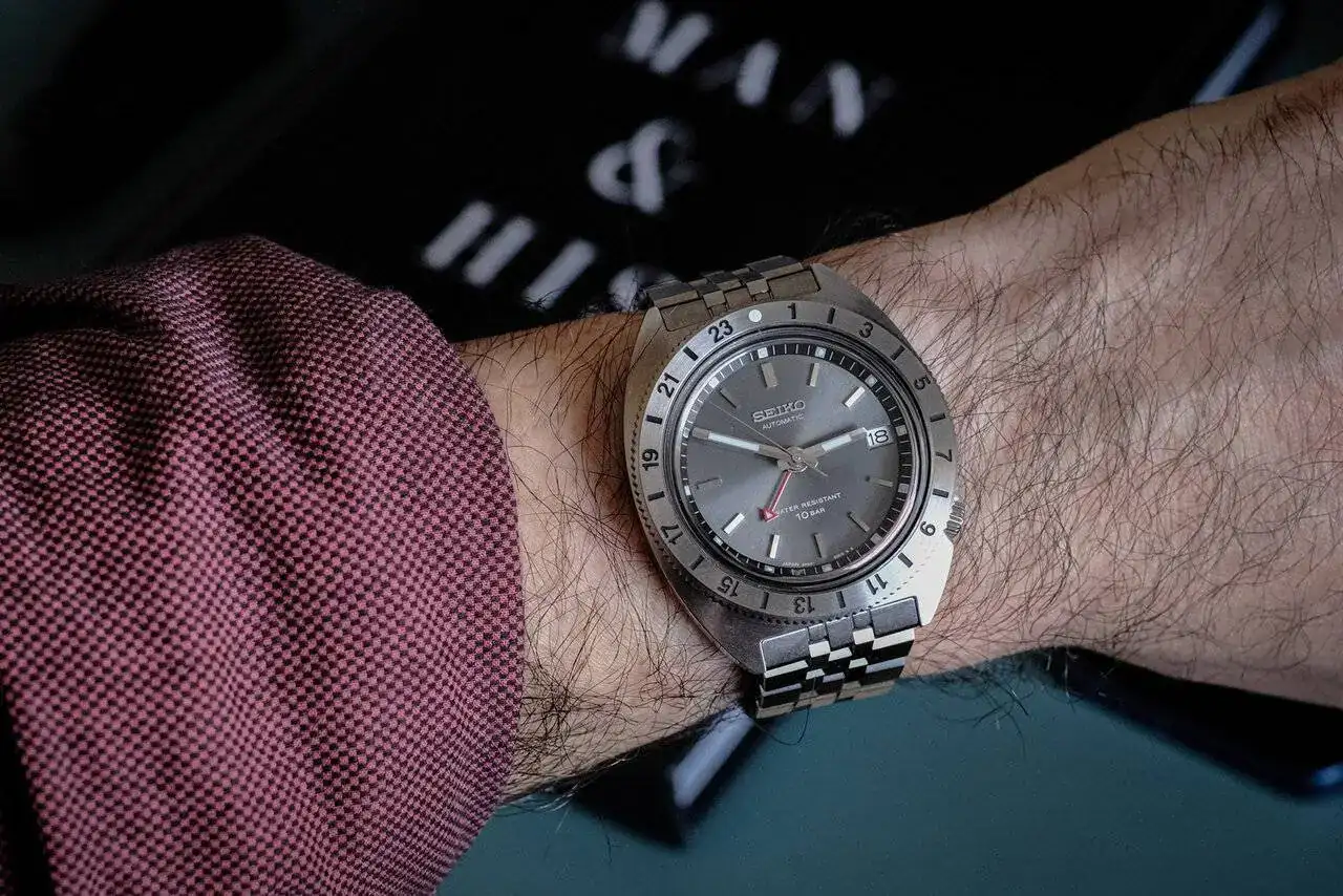 Mi nuevo GMT: Reedición del Seiko Navigator Timer de los 60: SPB411 ...